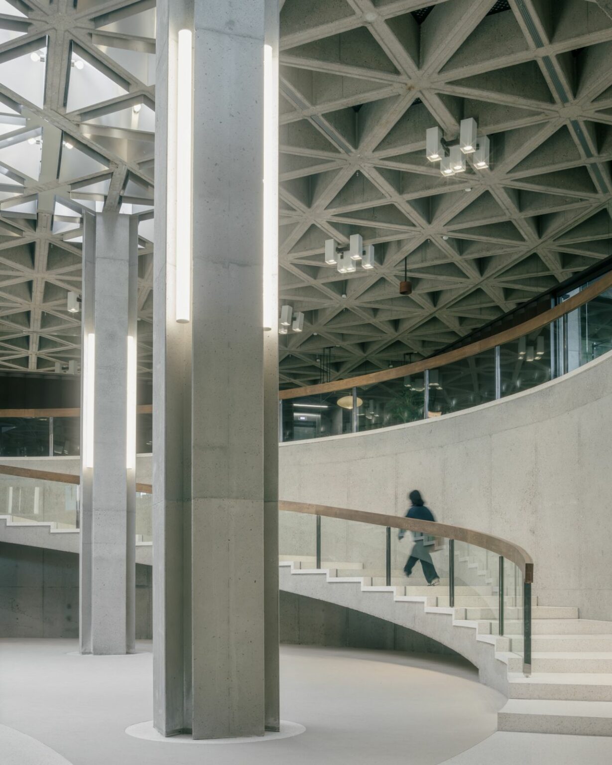Gym - Library - Mix Brussels